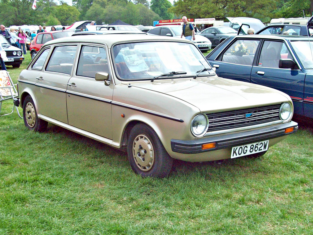 Austin Maxi technical specifications and fuel economy